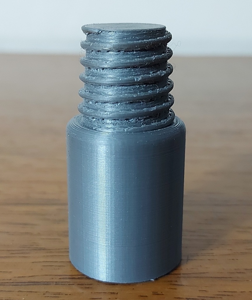 Archivo 3D gratuito rosca para mopa con palo de madera conector・Idea de ...