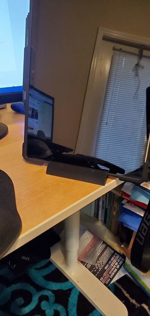 Free STL file Microsoft Surface Pro Stand 💻・3D printable object to ...