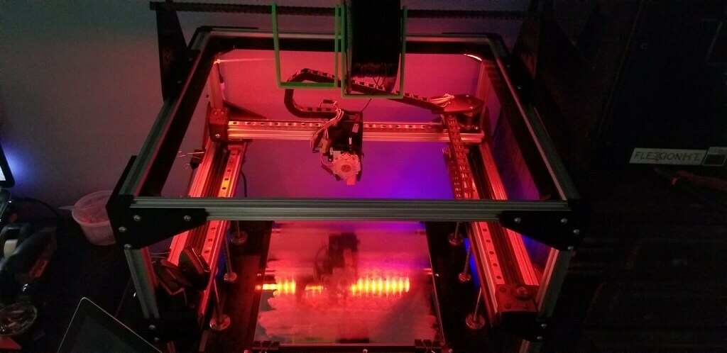 Free 3D file FT5 LED Mount/Shade 🧞‍♂️・3D print object to download・Cults