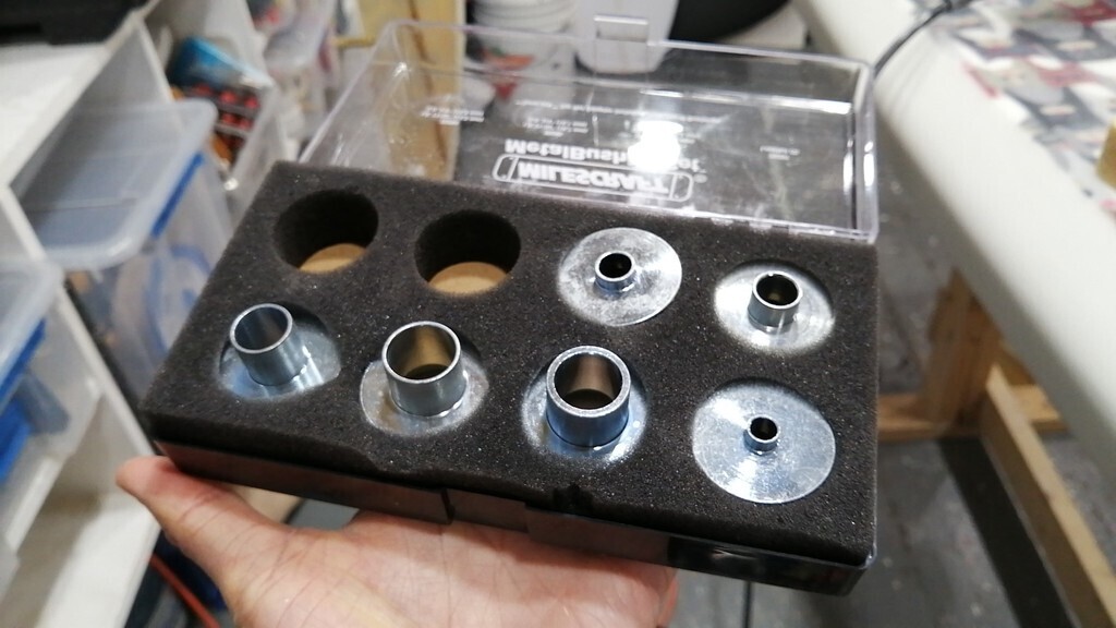 Free STL file Futures Fins 10.75" Finbox Templates 🏄・3D print model to ...