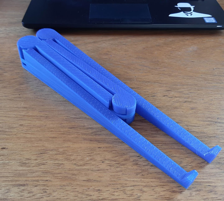 STL file Foldable laptop stand 💻・3D printer model to download・Cults
