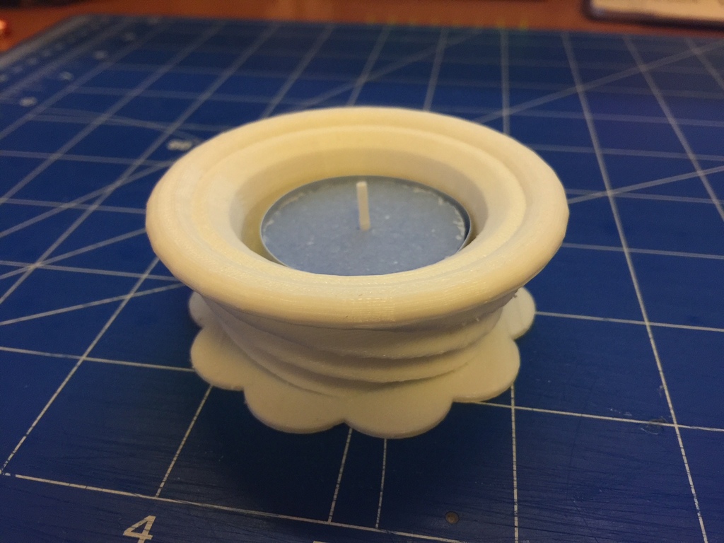Free 3D file Candle holder・3D printing model to download・Cults