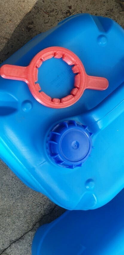 Free 3D file RamjetX - Pool Chlorine Cap Tool・3D printing template to ...