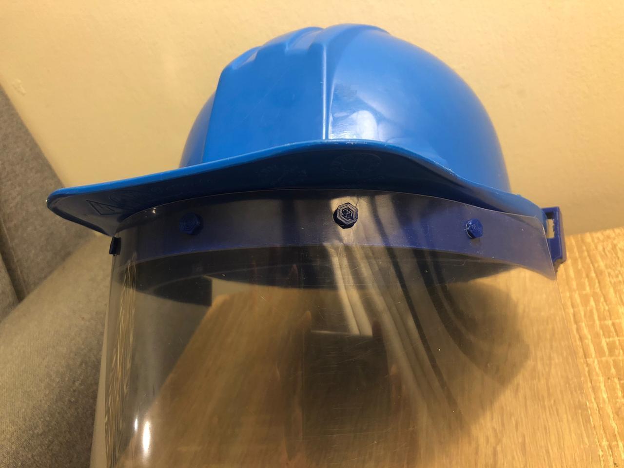 STL file face shield adaptor security helmet 🛡️・3D printable model to ...