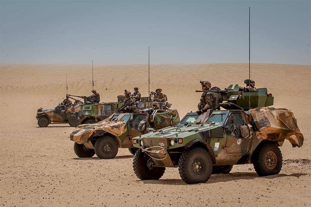 Free STL file Panhard VBL ♟・3D print design to download・Cults