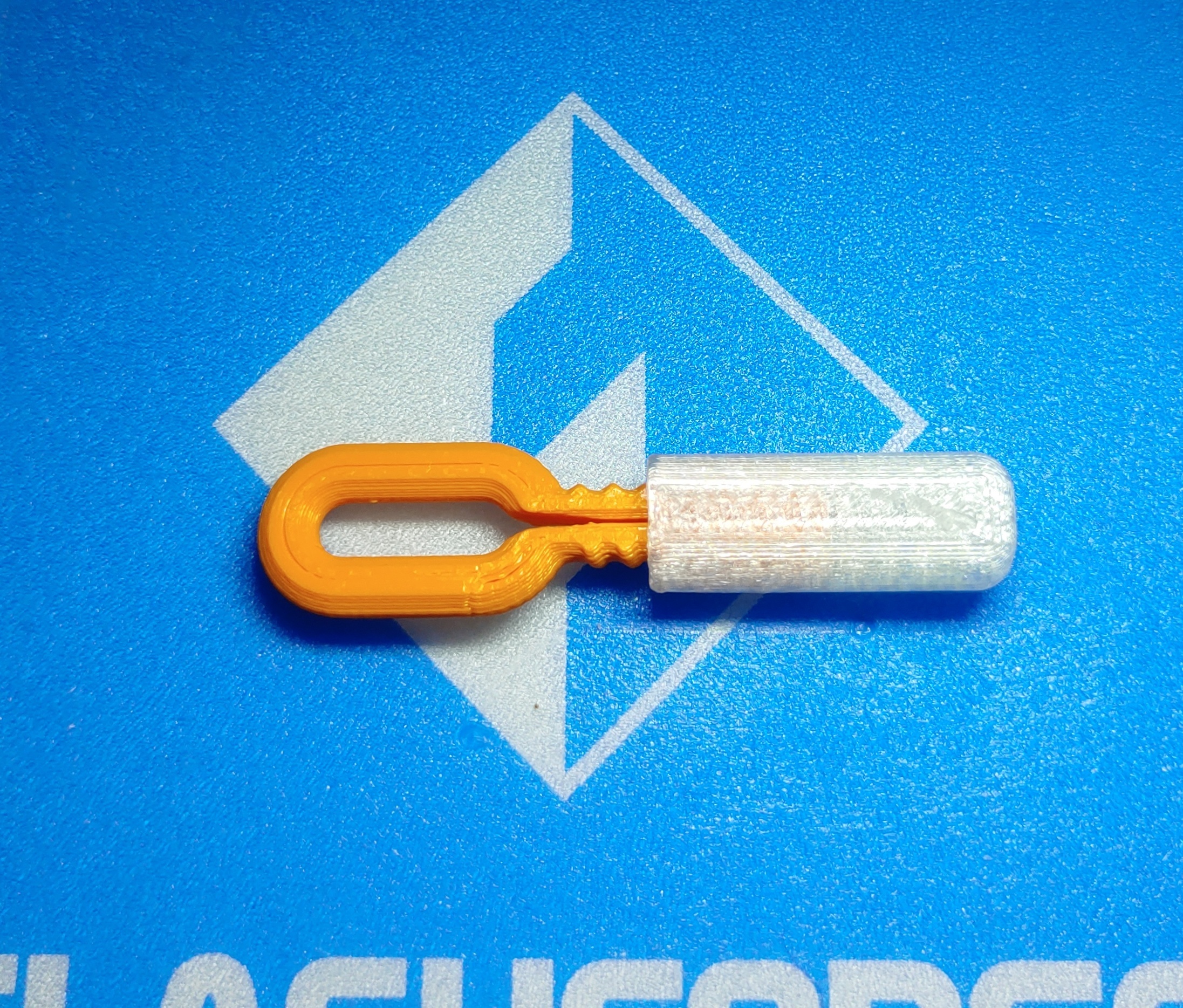 Free STL file Zipper - Zipper handle - Easy to attach (with thread ...