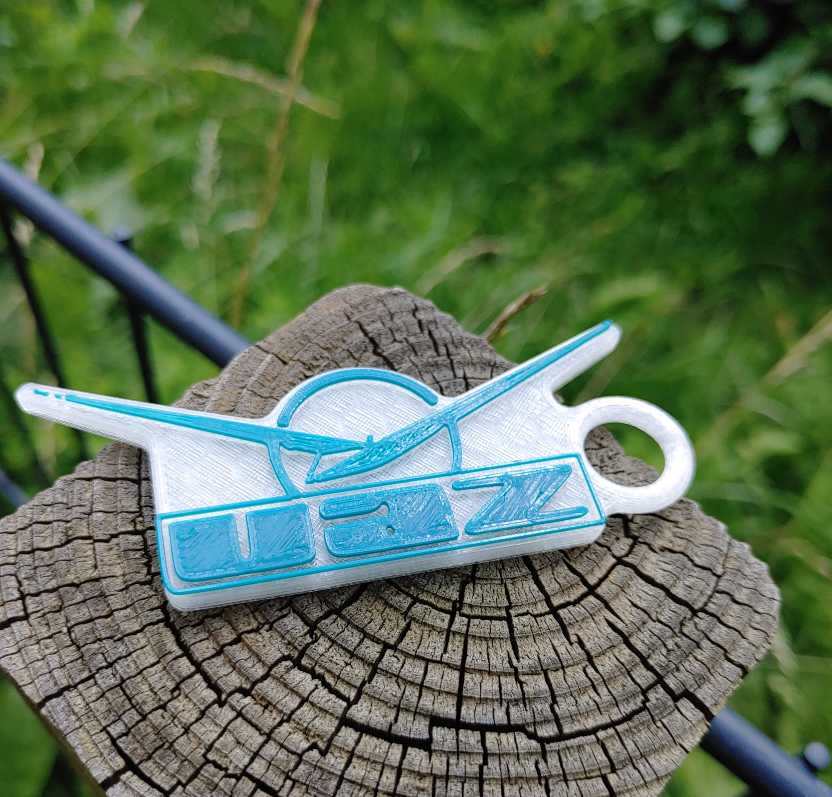 Бесплатный STL файл UAZ Logo・3D-печатная модель для скачивания・Cults