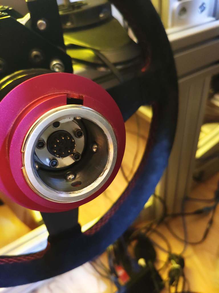 Free STL file Fanatec adapter/emulator・3D printable design to download ...