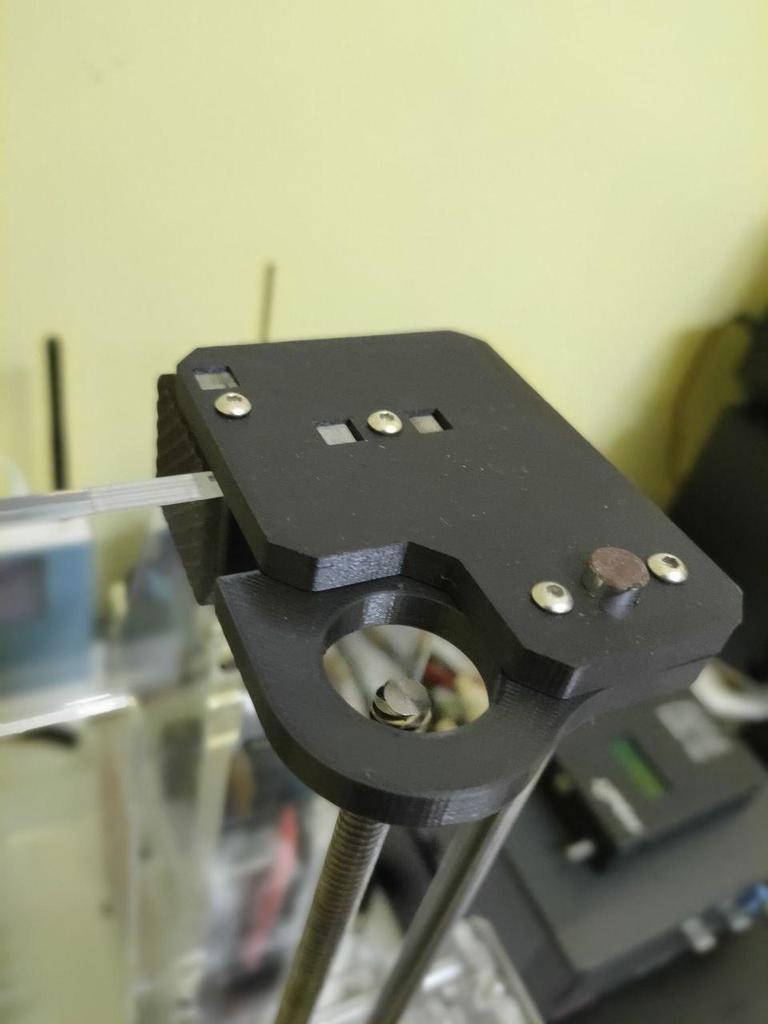 Free STL file Upper X-axis Holder 🔧・3D printing template to download・Cults