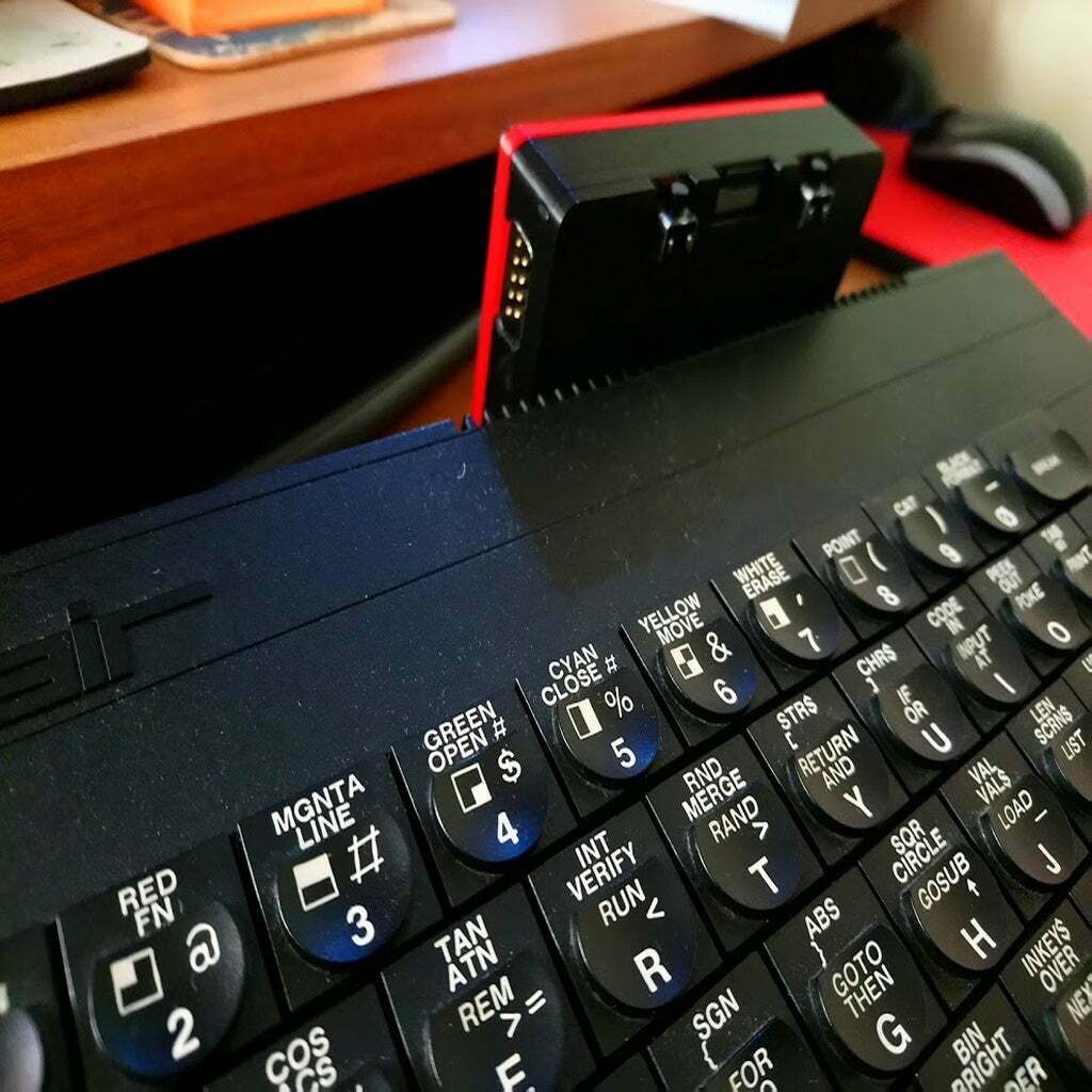 STL file SMART Card V2 Spectrum Interface Case >BETA