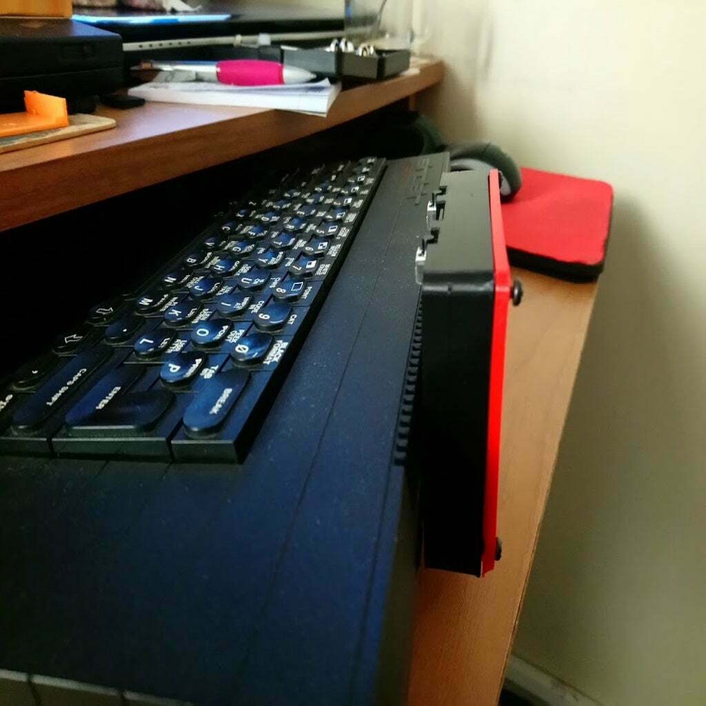 STL file SMART Card V2 Spectrum Interface Case >BETA