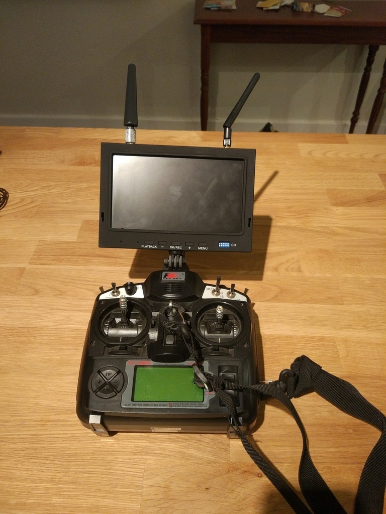 Free 3D file FS-TH9X FPV DISPLAY MOUNT・3D printer design to download・Cults