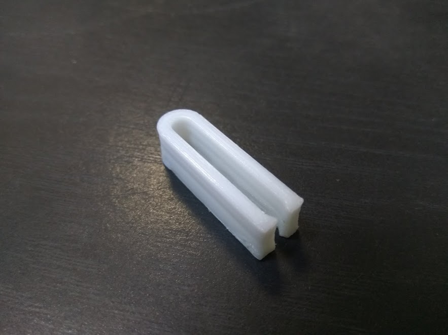 Free 3D file Cable clip 🔌・3D print object to download・Cults