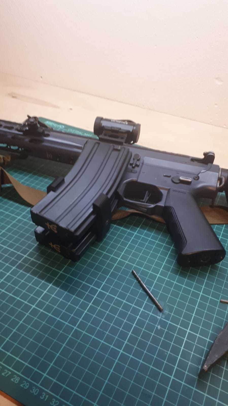 Free STL file Airsoft M4 Dual-Magazine Holder 🔫・Template to download ...