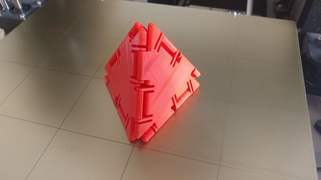 Free STL file Polygon construction kit 🚧・3D printable design to ...