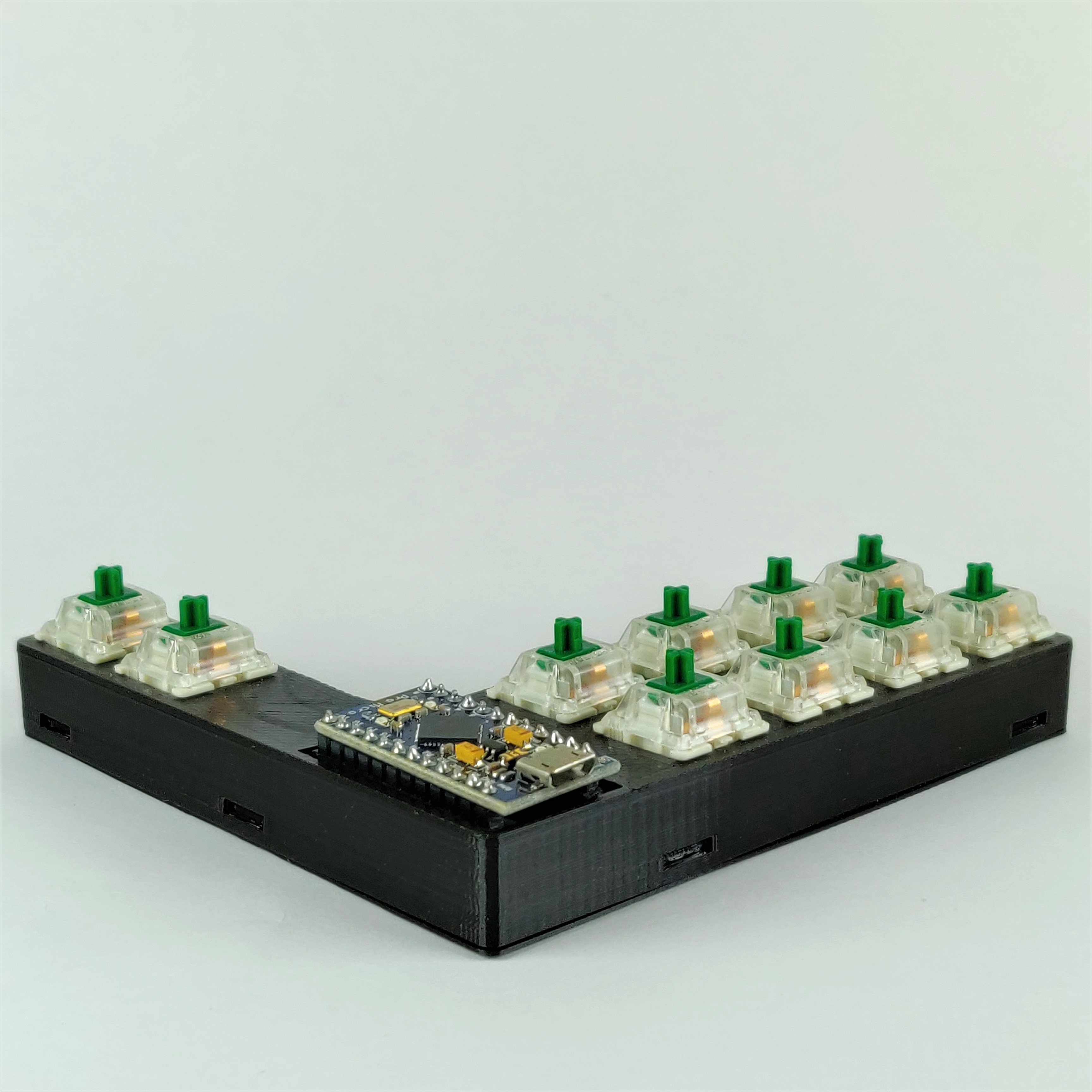 STL file Programmable keypad・3D printer model to download・Cults