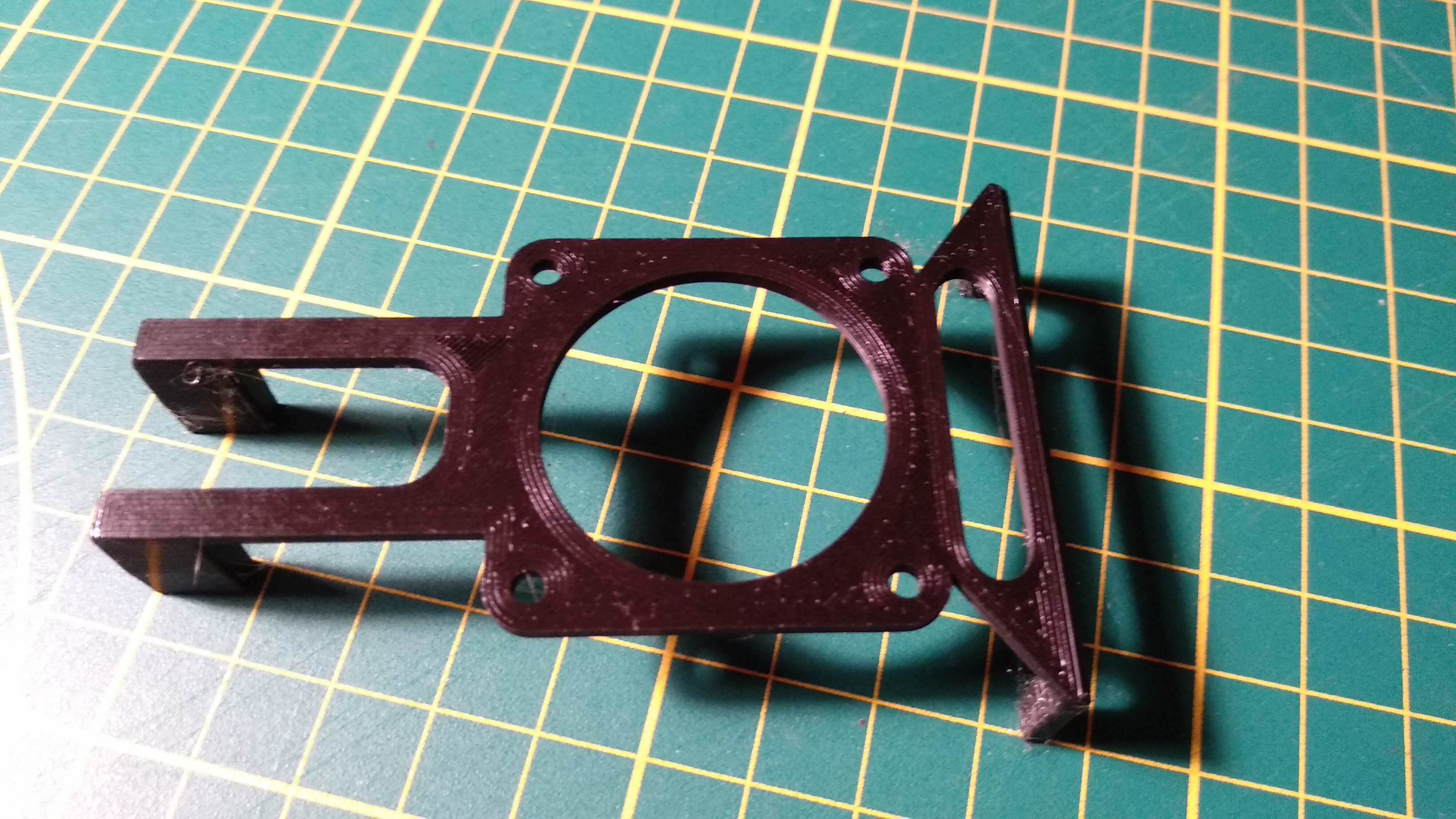 STL file Simple fan support for Raspberry Pi 🔌・3D printable model to ...