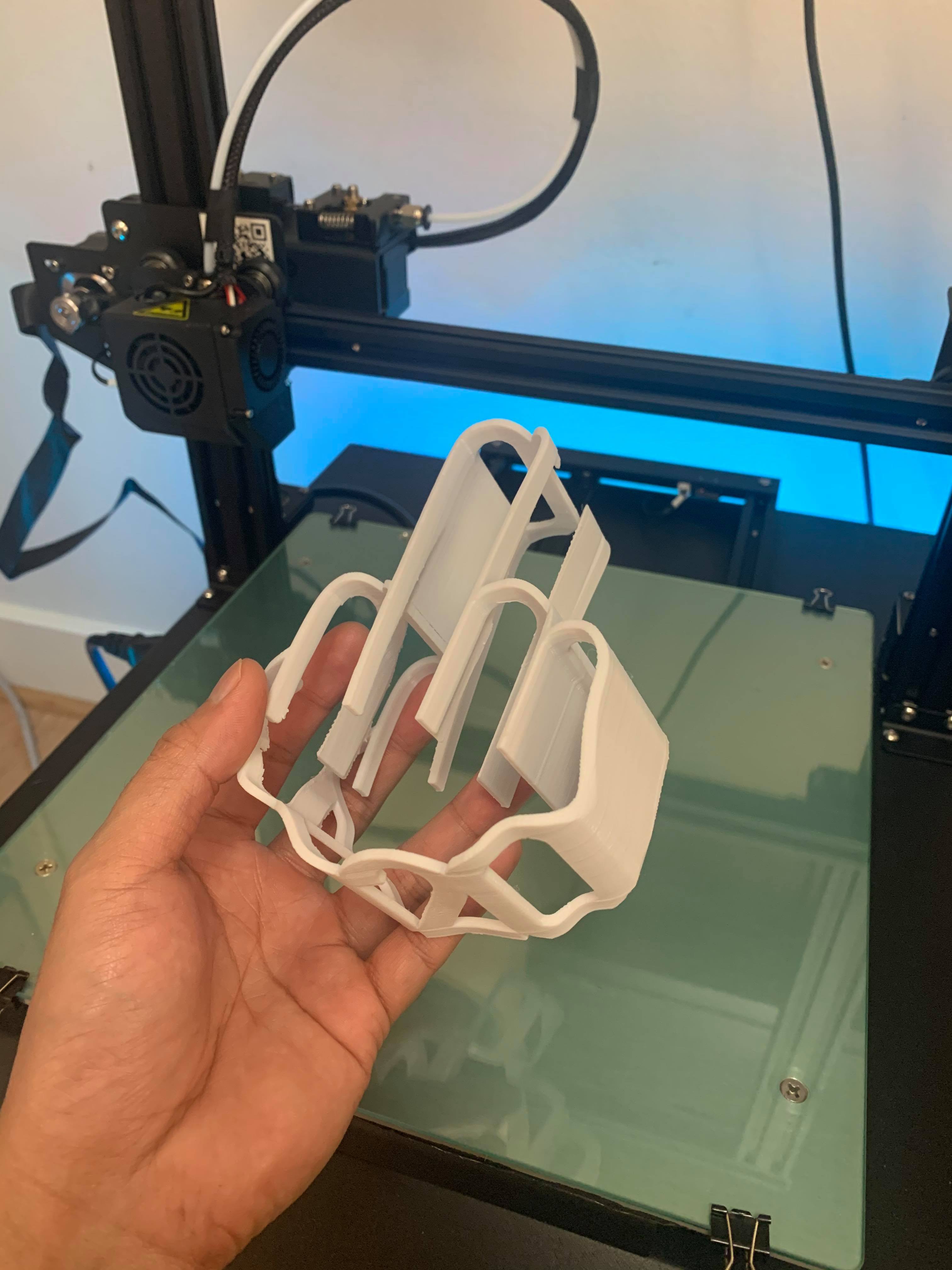 STL file F2020・Template to download and 3D print・Cults