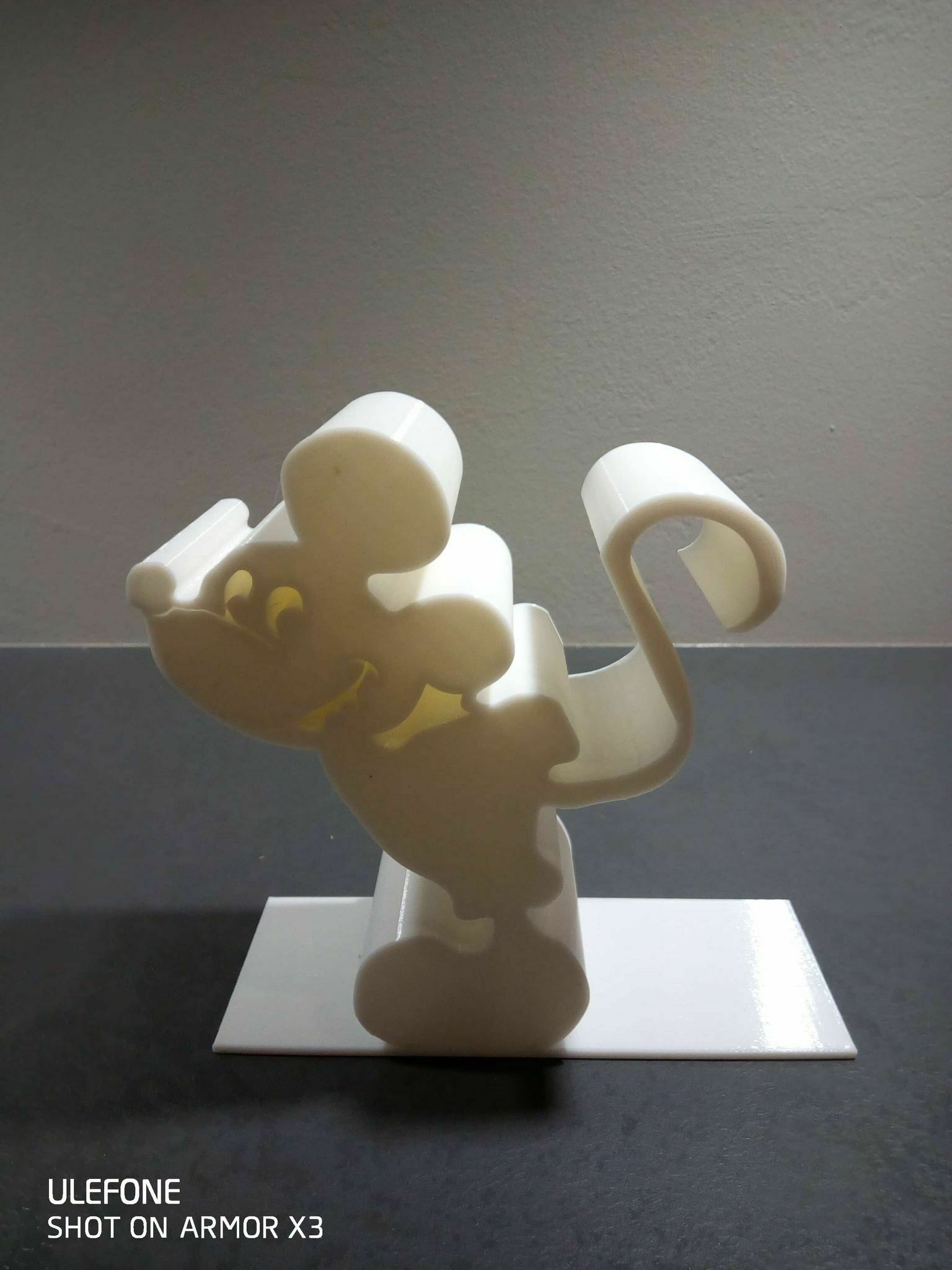 STL file Cell phone holder - phone holder・Design to download and 3D ...