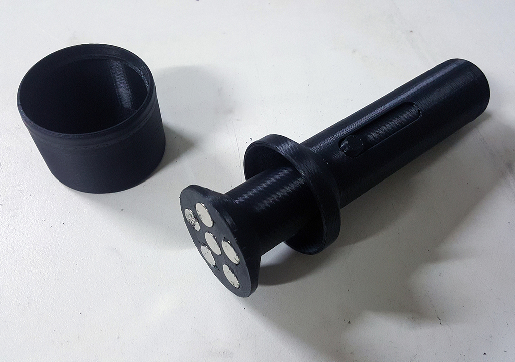 Free 3D file Metallic Particle Collector - Version 1.0 (Ferrous ...