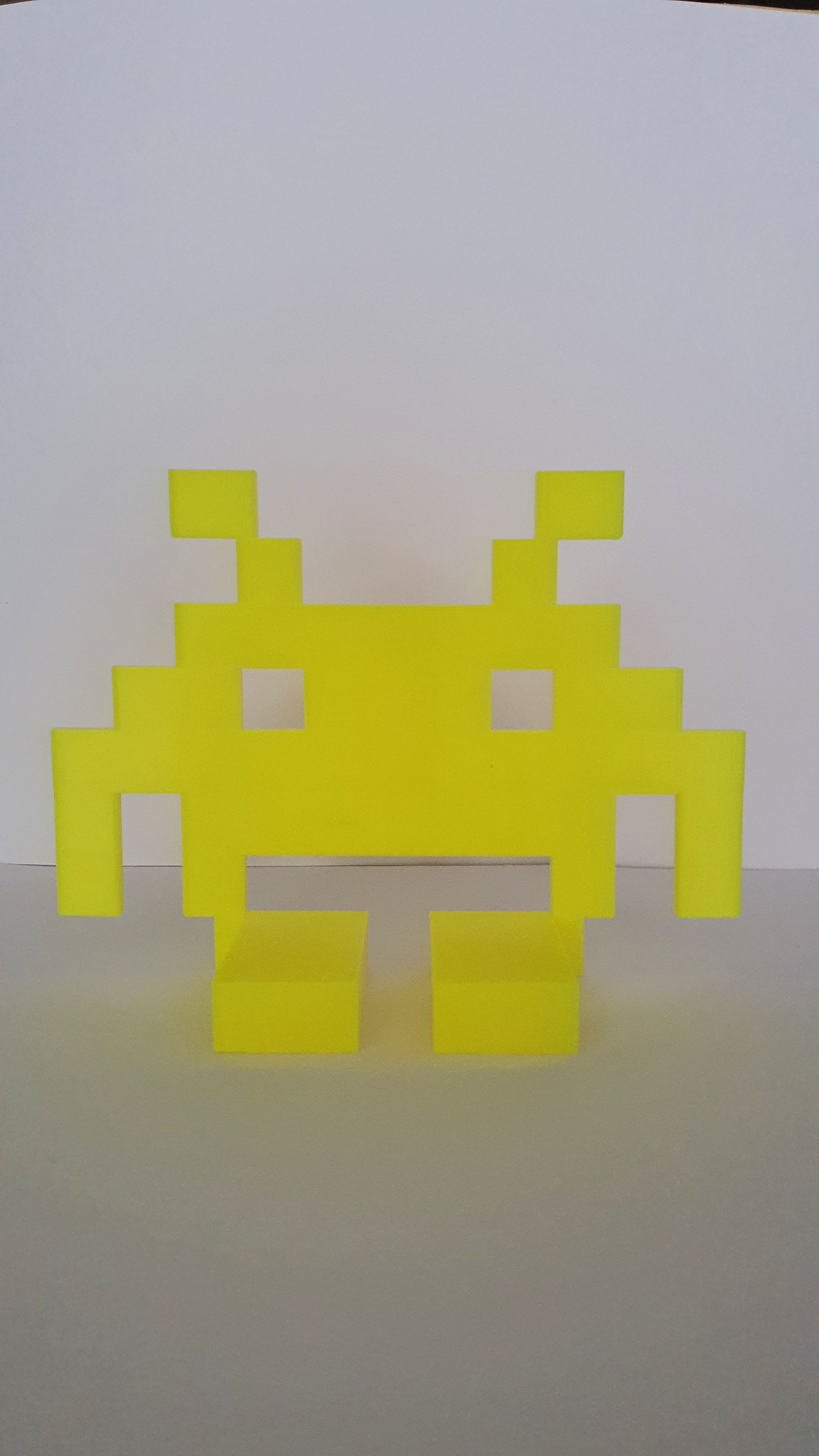 Archivo STL Headphones wall stand - Space Invader 🎧・Plan para descargar ...