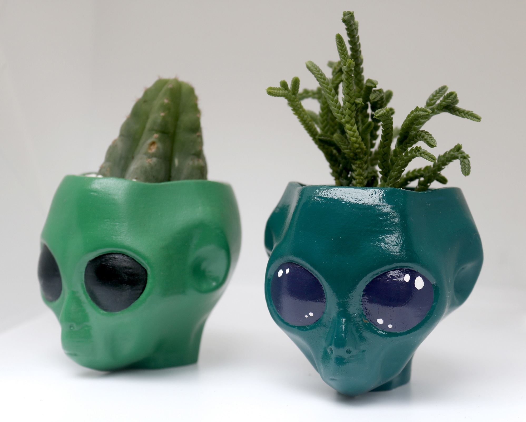 Archivo STL Alien Planter 👽・Modelo para descargar y imprimir en 3D・Cults
