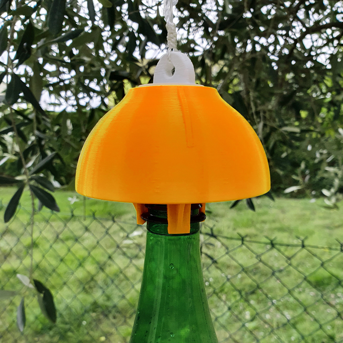 STL file Flying insect trap 🪤・Template to download and 3D print・Cults