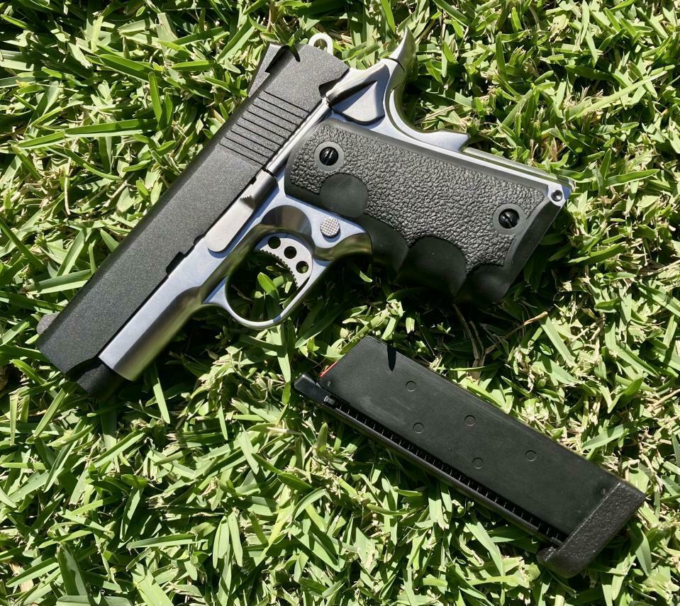 Free 3D file 1911 Mag Base - adapter for full size mag in officer frame ...