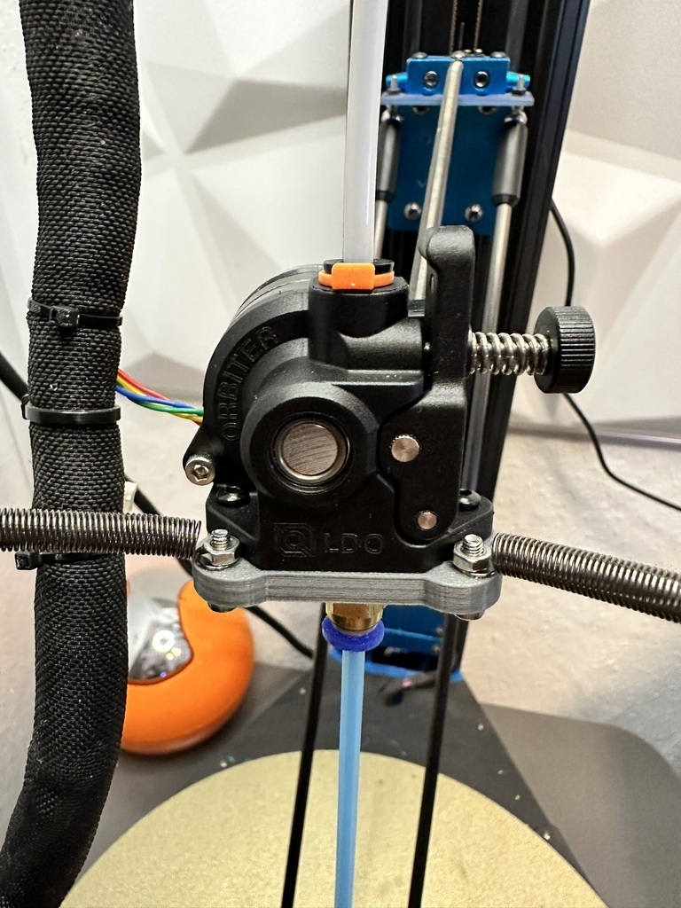Free 3D file Flying Orbiter V2.0 Extruder-Mount for Anycubic Predator 🧞 ...