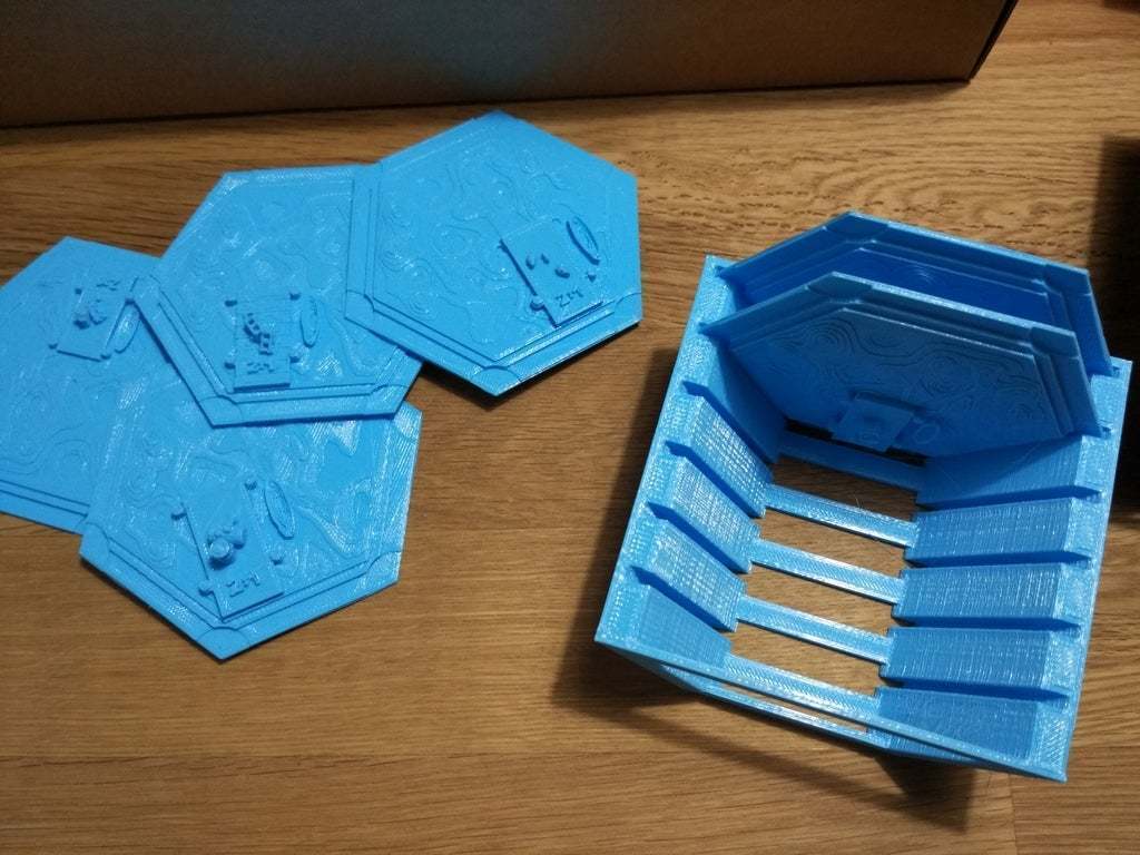 Free STL file Settlers of Catan Storage for 3d terrain pieces (6 ...