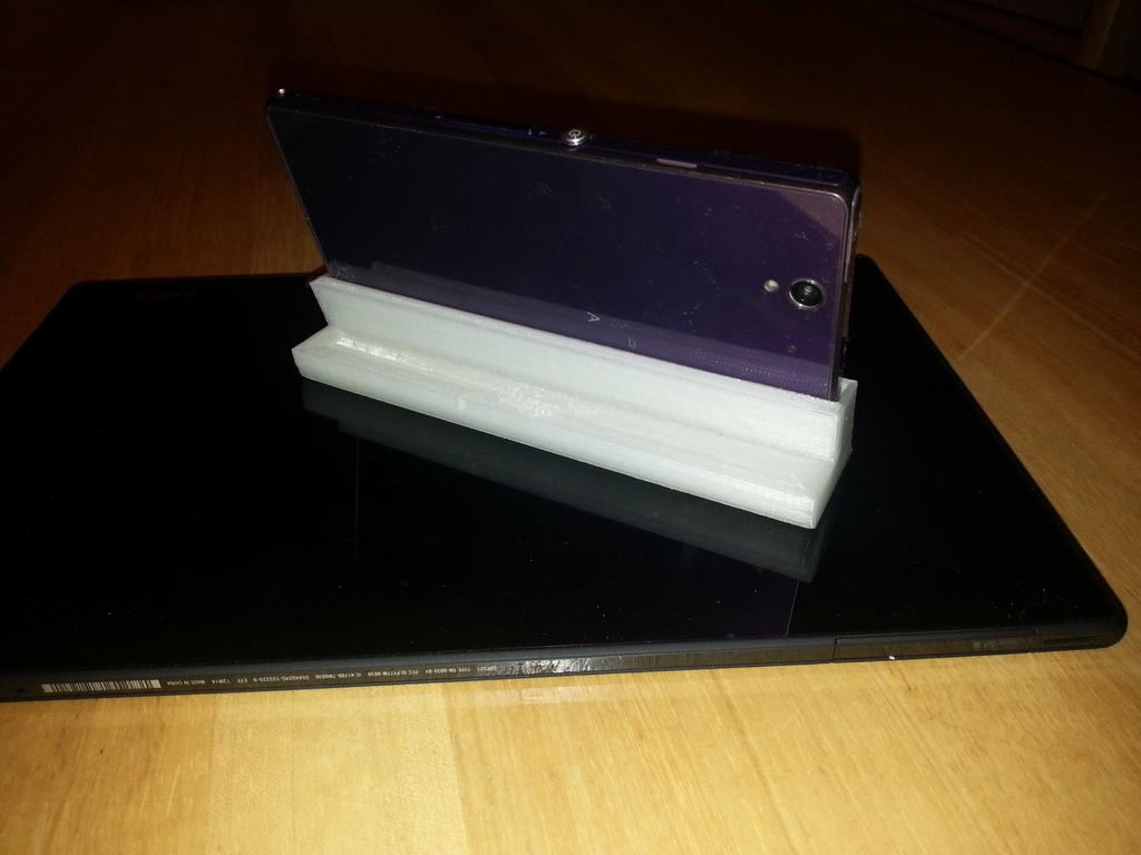 Free 3D file Sony Xperia Z Dock station・Model to download and 3D print ...