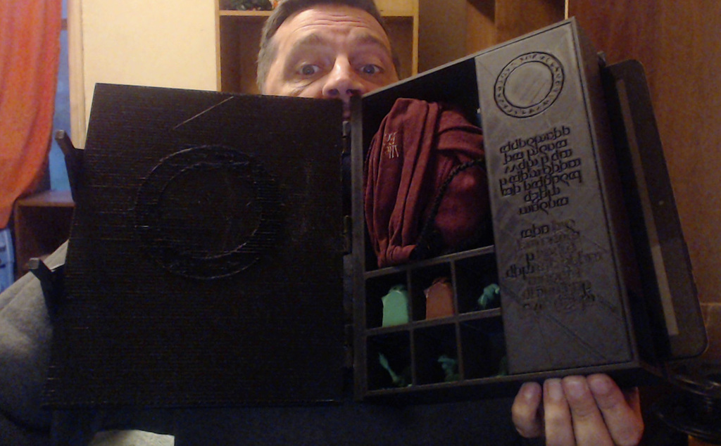 Free STL file Game Case Book 📚・3D printer design to download・Cults
