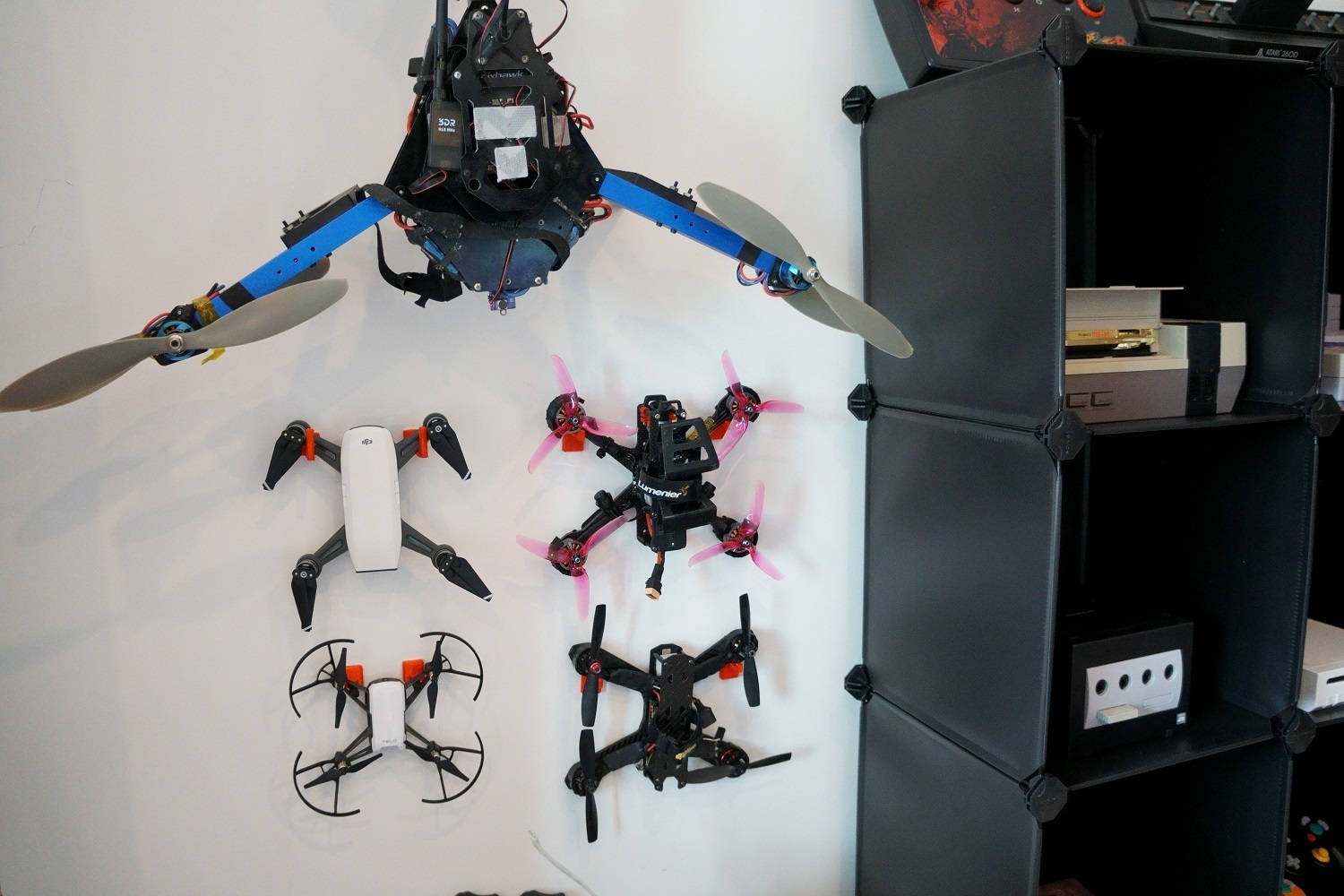 Download free STL file Drone/Quad Hooks (Mounting Tape) • 3D printing ...