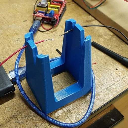 Download free 3D printing models Solder Buddy - Wire Vise - Extra Hand ...