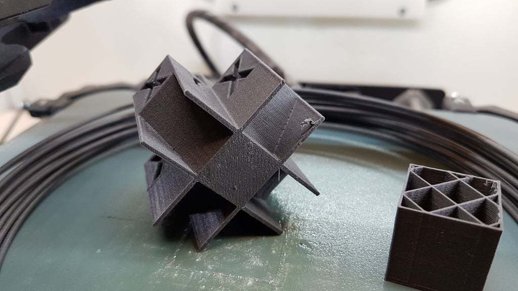 Free STL file TestCube #bywebberen 3D-printer・Model to download and 3D ...