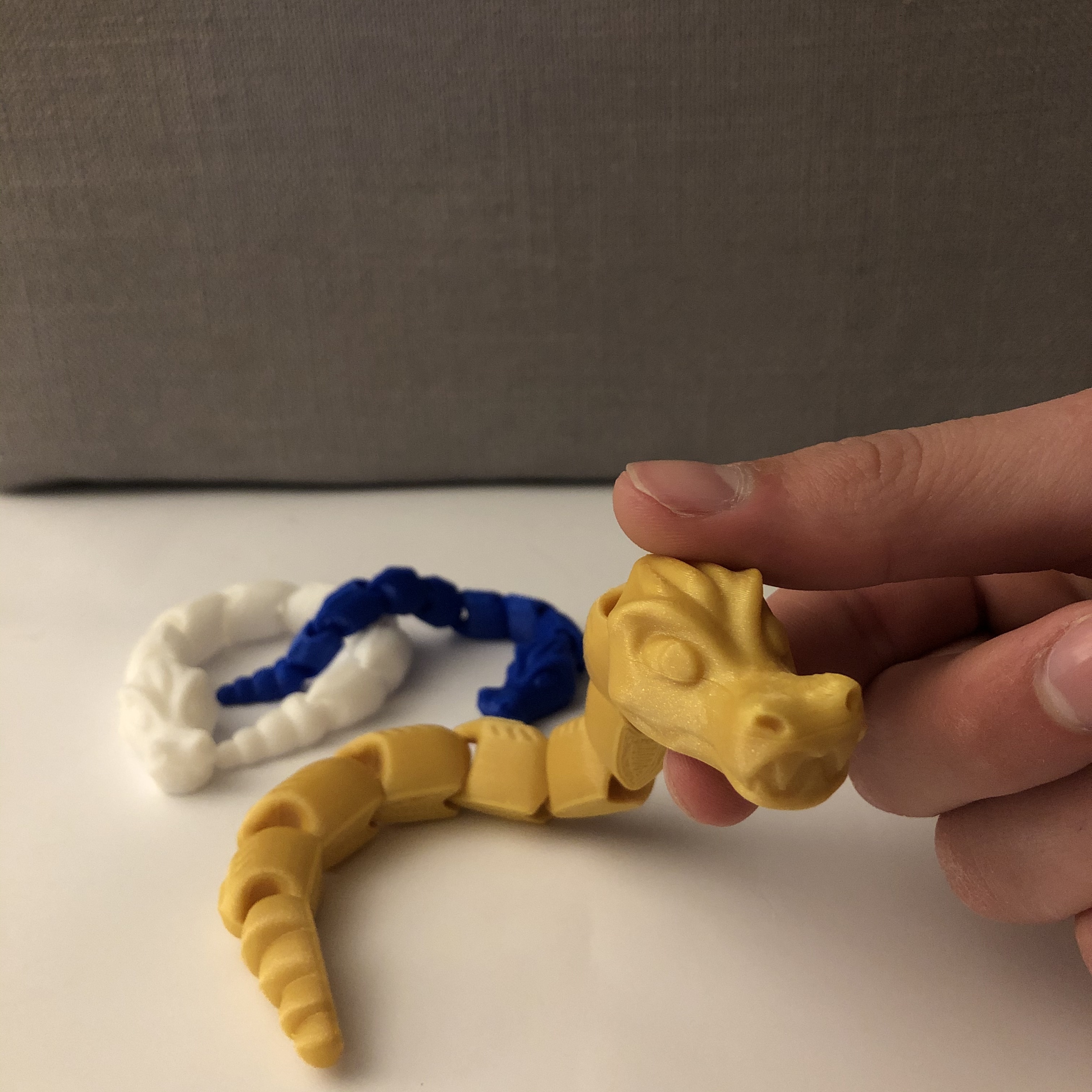 STL file Flexy cute snake - Flexy snake print-in-place・3D printing idea ...