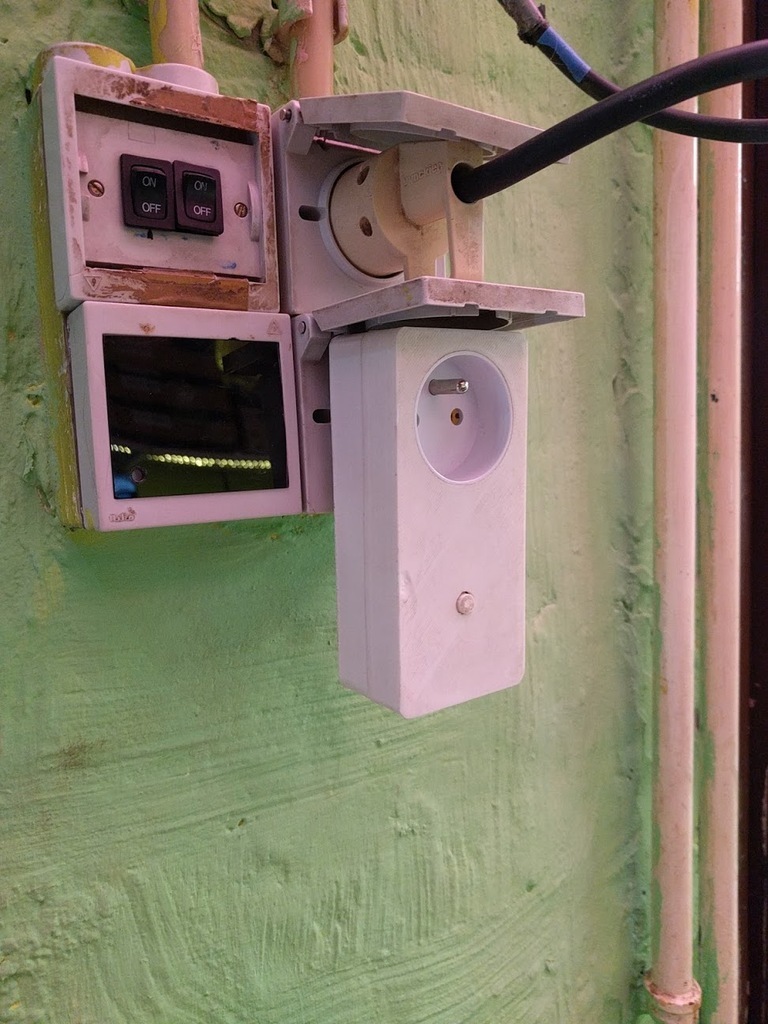 Free 3D file DIY smartplug・3D printing model to download・Cults