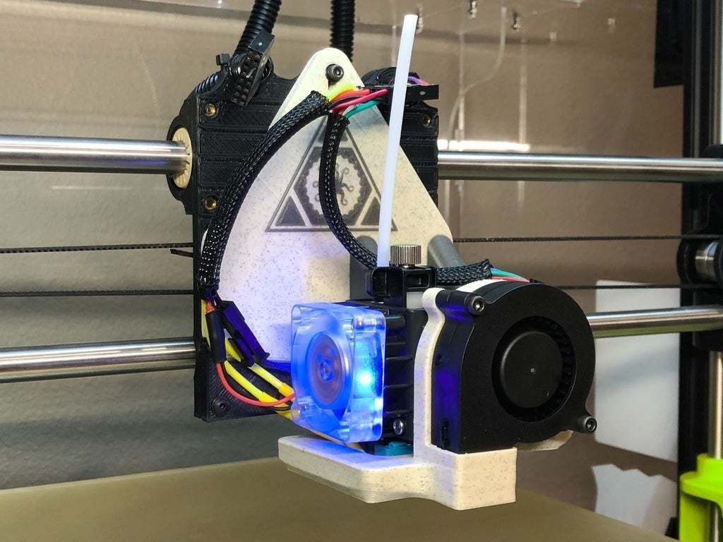 Archivo STL gratis Montaje de Hemera E3D para LulzBot Taz 6・Diseño de ...