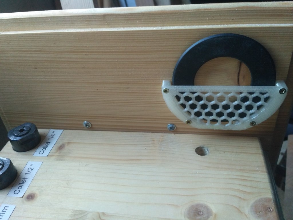 Free 3D file Router Table Insert Holder / Disk Holder・3D printing ...