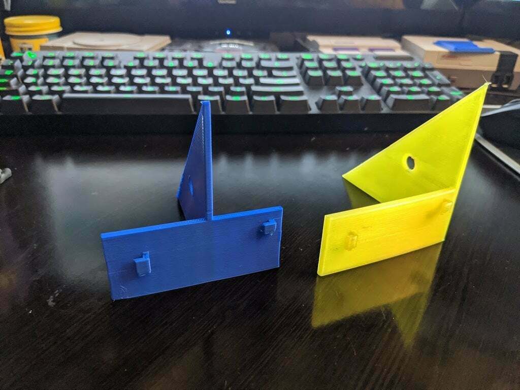 Free STL file XYZprinting da Vinci 1.0 Camera Shelf 📷・3D printable ...