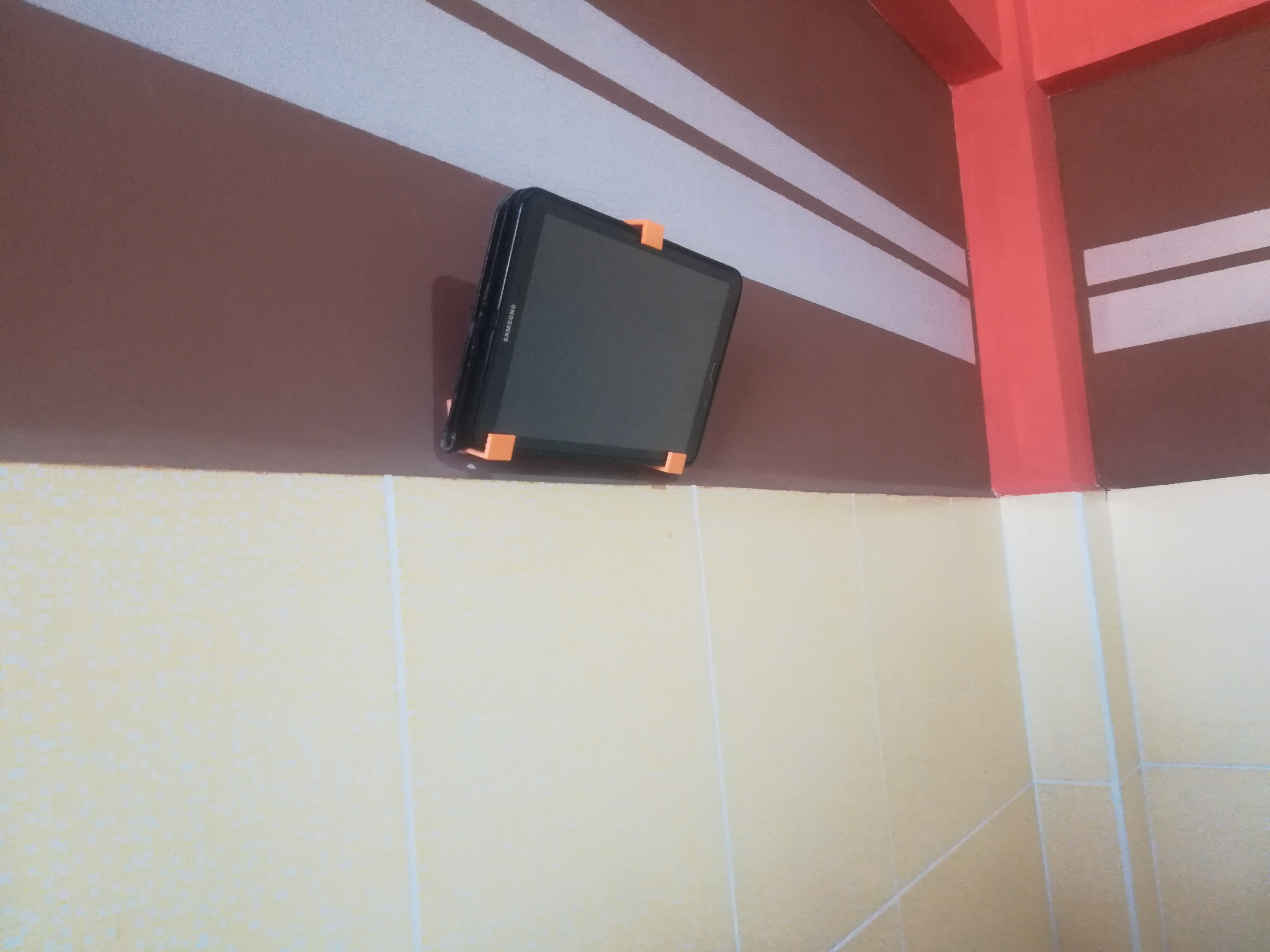 Free STL file Wall mount for tablet・3D print design to download・Cults