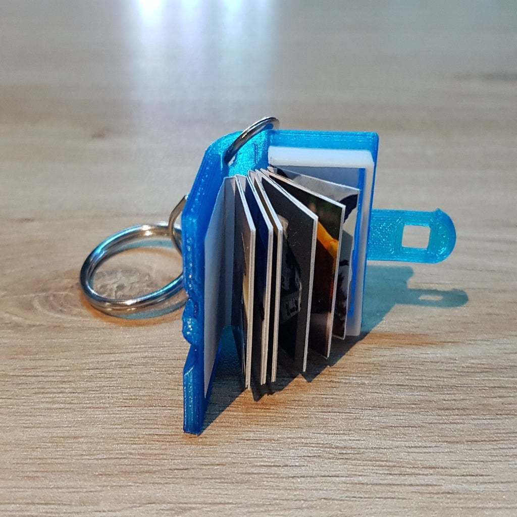 Free STL file Photo/Container Book Keychain 📚・3D printer model to ...