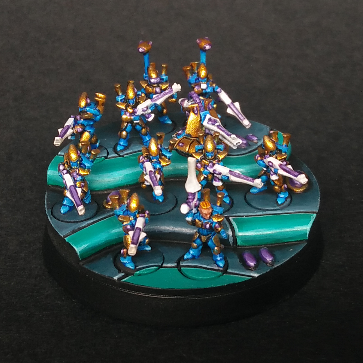 Файл 3D Крошечные космические эльфы - базовая пехота ♟・Модель для ...