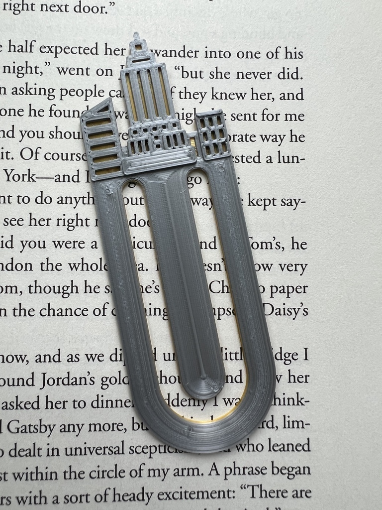 Free 3D file City Skyline Bookmark・3D printable object to download・Cults
