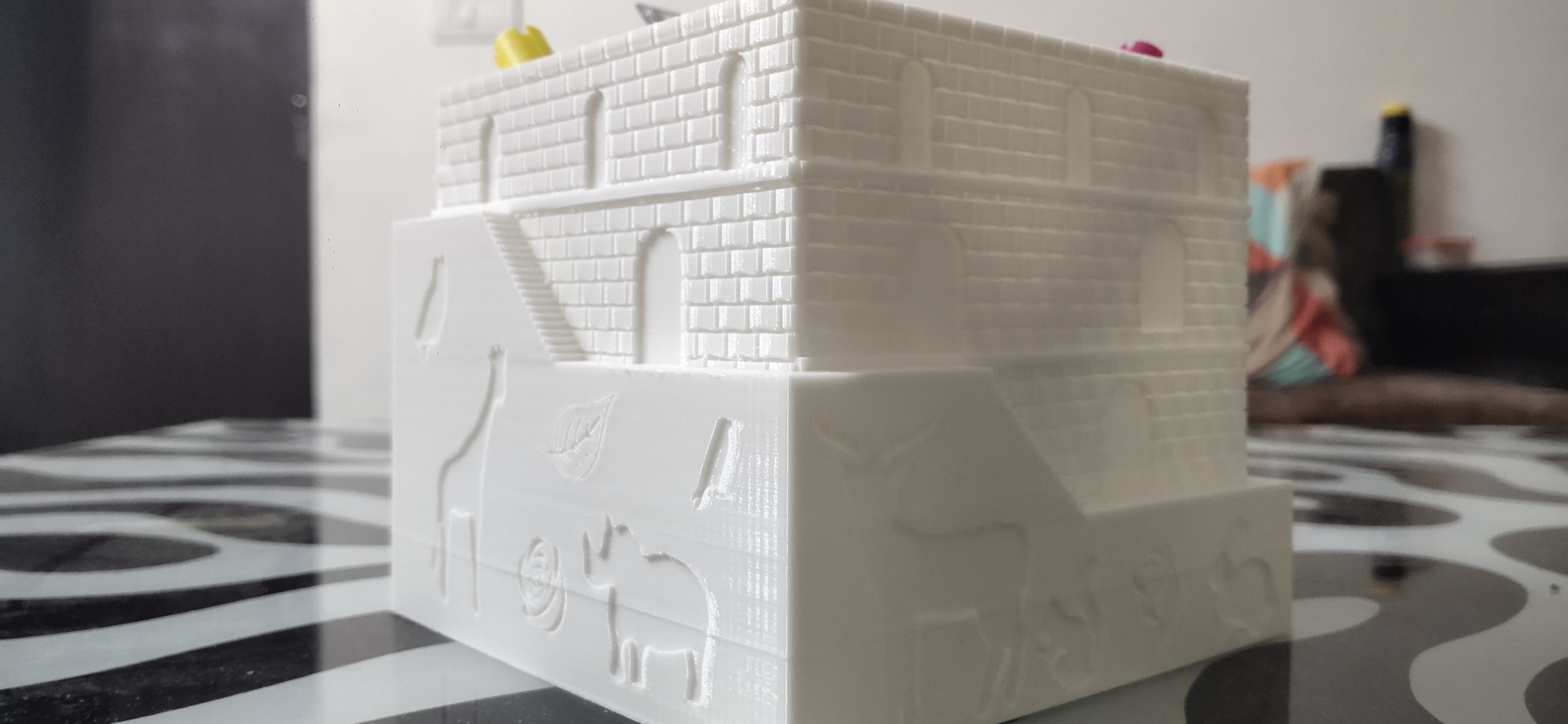 STL file Plant and desk pot 🌿・3D print design to download・Cults