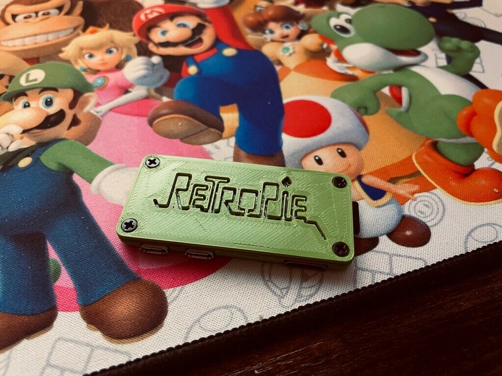 Free 3D file Slim pi zero Retropie Case・3D print model to download・Cults