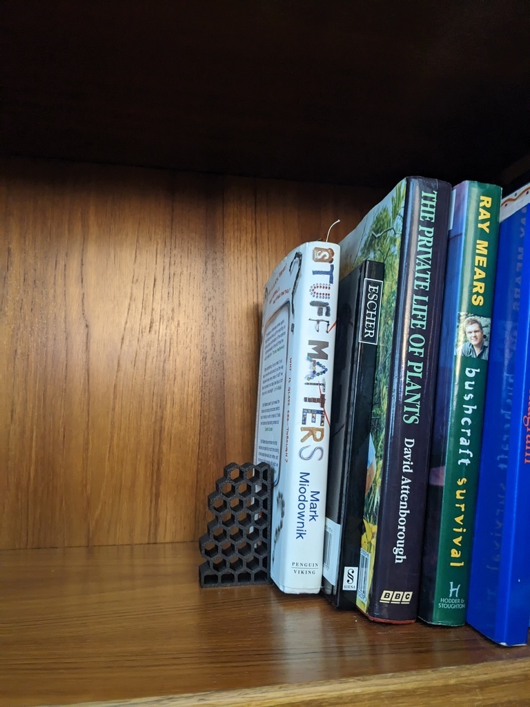 Free STL file Hex Bookend・3D printer model to download・Cults