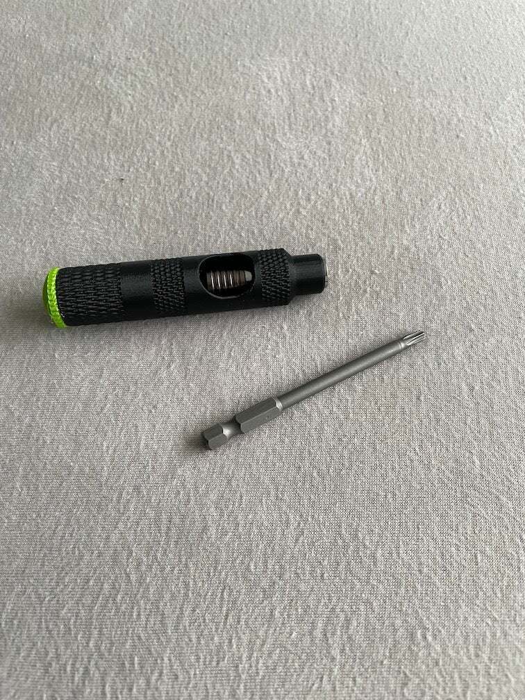 Free STL file bit holder handle for the 1/4 Wiha CentroFix Slim 🛠️ ...