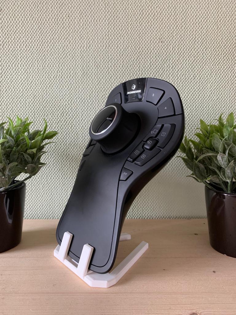 Free 3D file 3D Connexion Spacemouse Pro Stand・3D printer design to ...