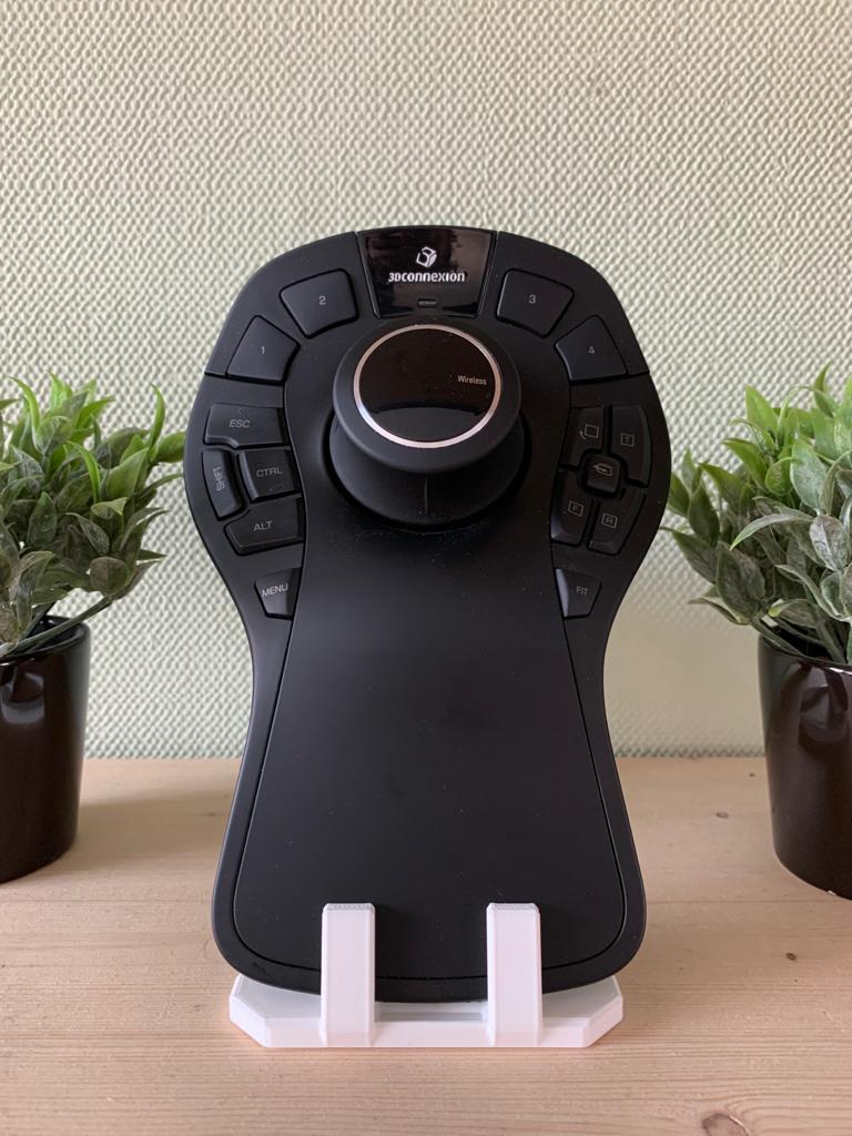 Free 3D file 3D Connexion Spacemouse Pro Stand・3D printer design to ...